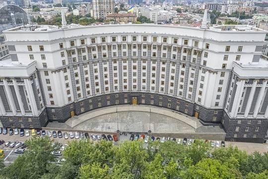 Украинские чиновники признали вероятность роста коррупции в стране и ...